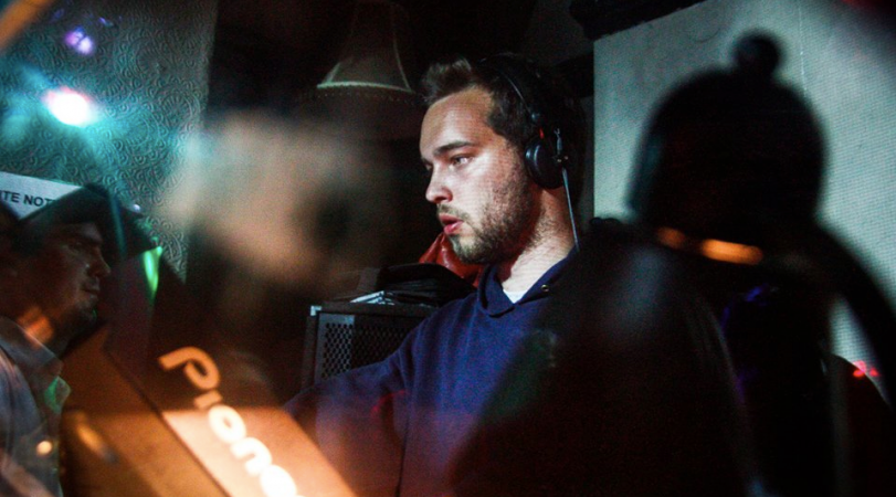 Artist of the Week: Max Graef – The Fix Magazine